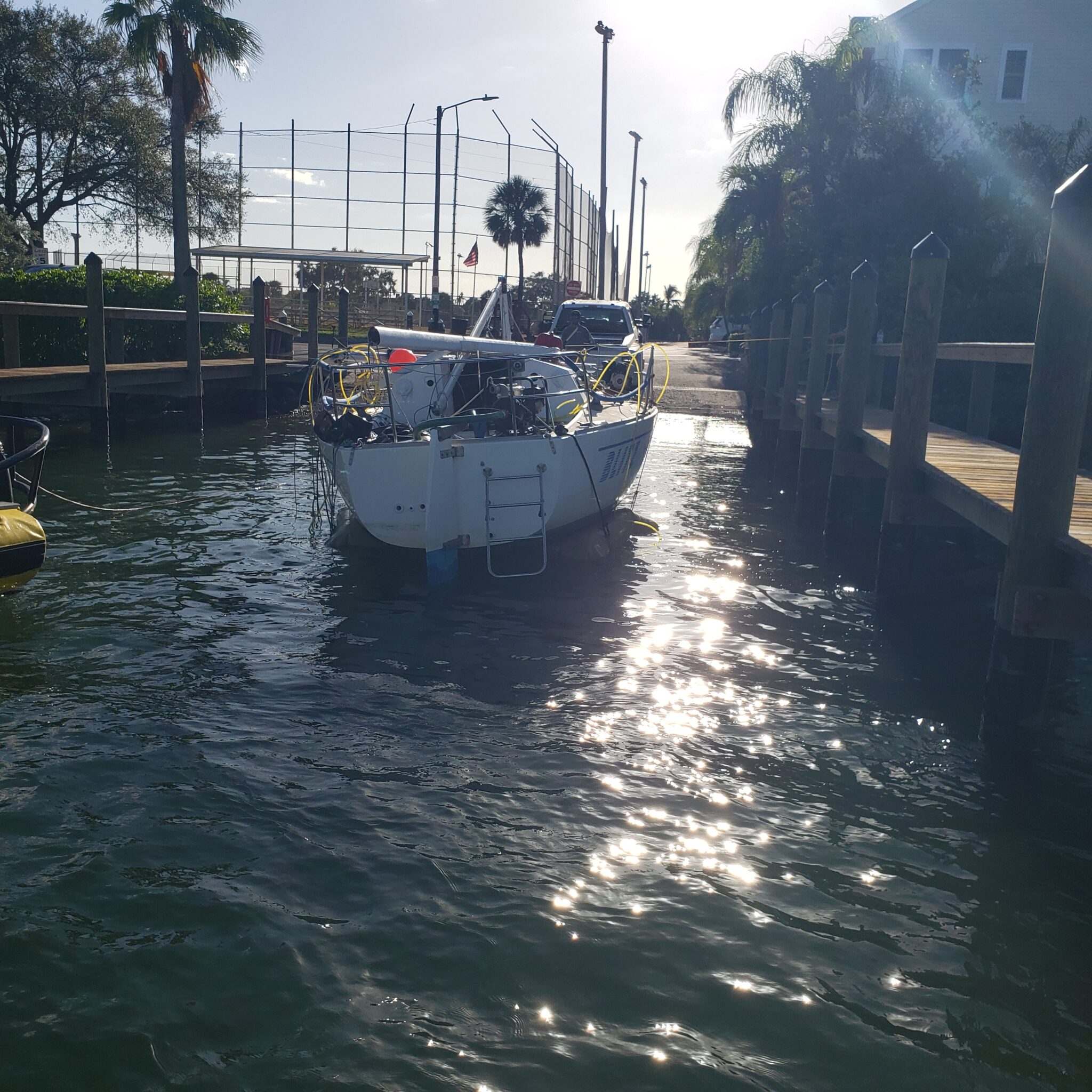 Tennessee Boat Disposal & Boat Junkyard Services