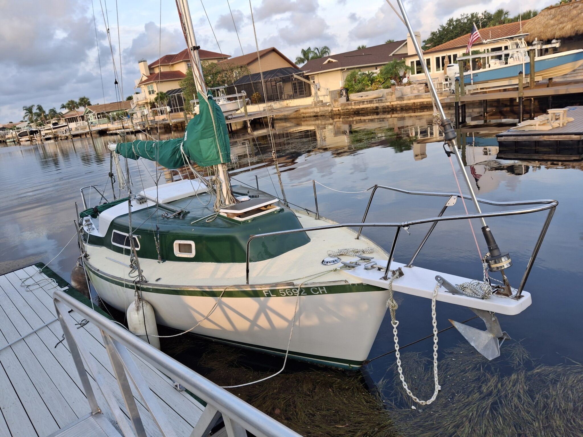 Tennessee Boat Disposal & Boat Junkyard Services